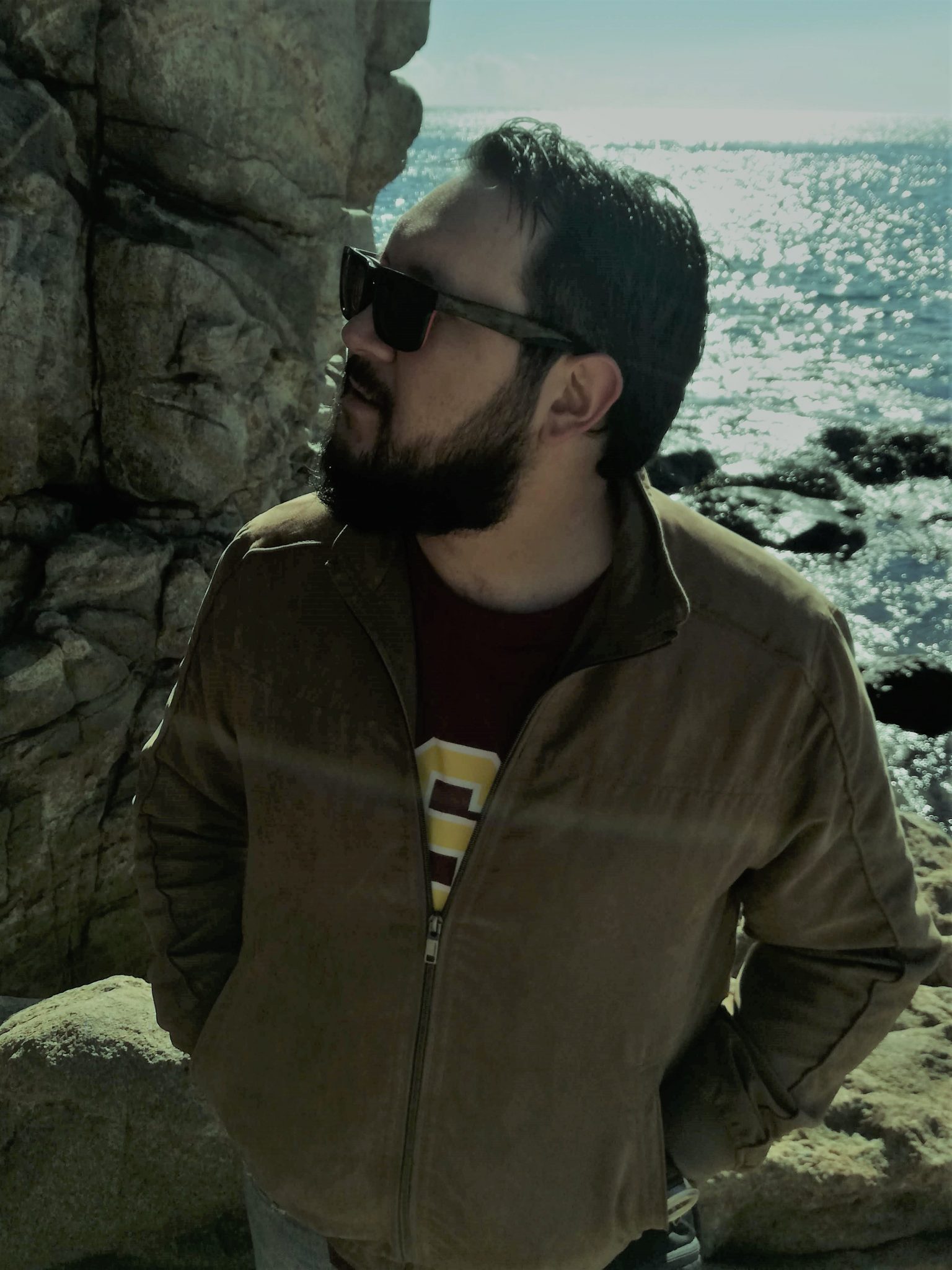 [Entrevista] Escritor Michel Vinet: "Siempre se asoma al final una ...